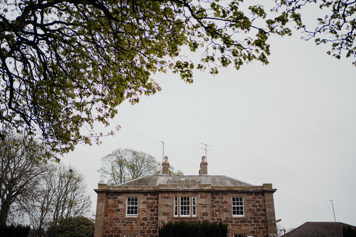 Rhianne and James Wedding Dunninald Castle - Scotland Wedding Photographer